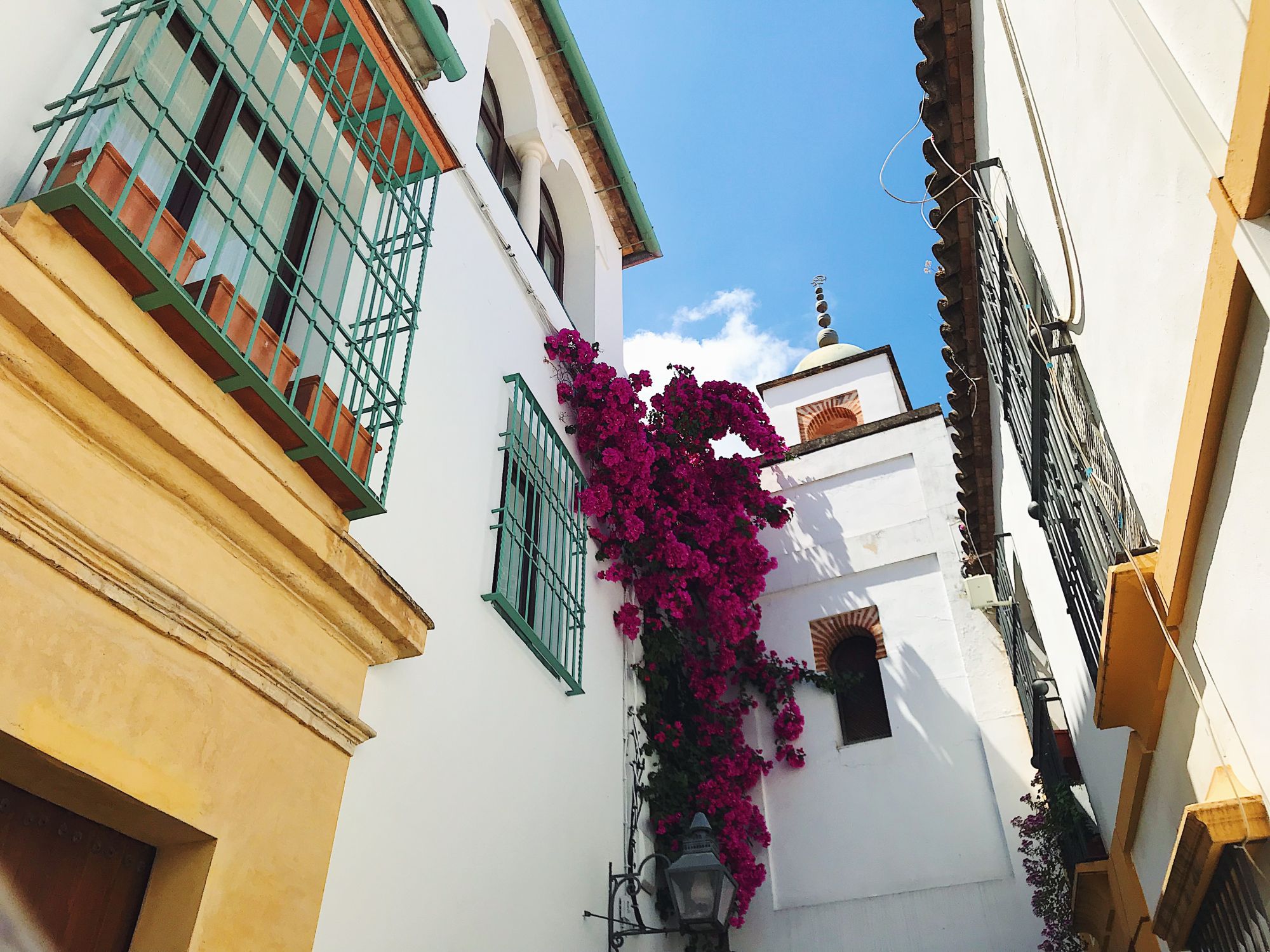 Communications in Spain | CIEE