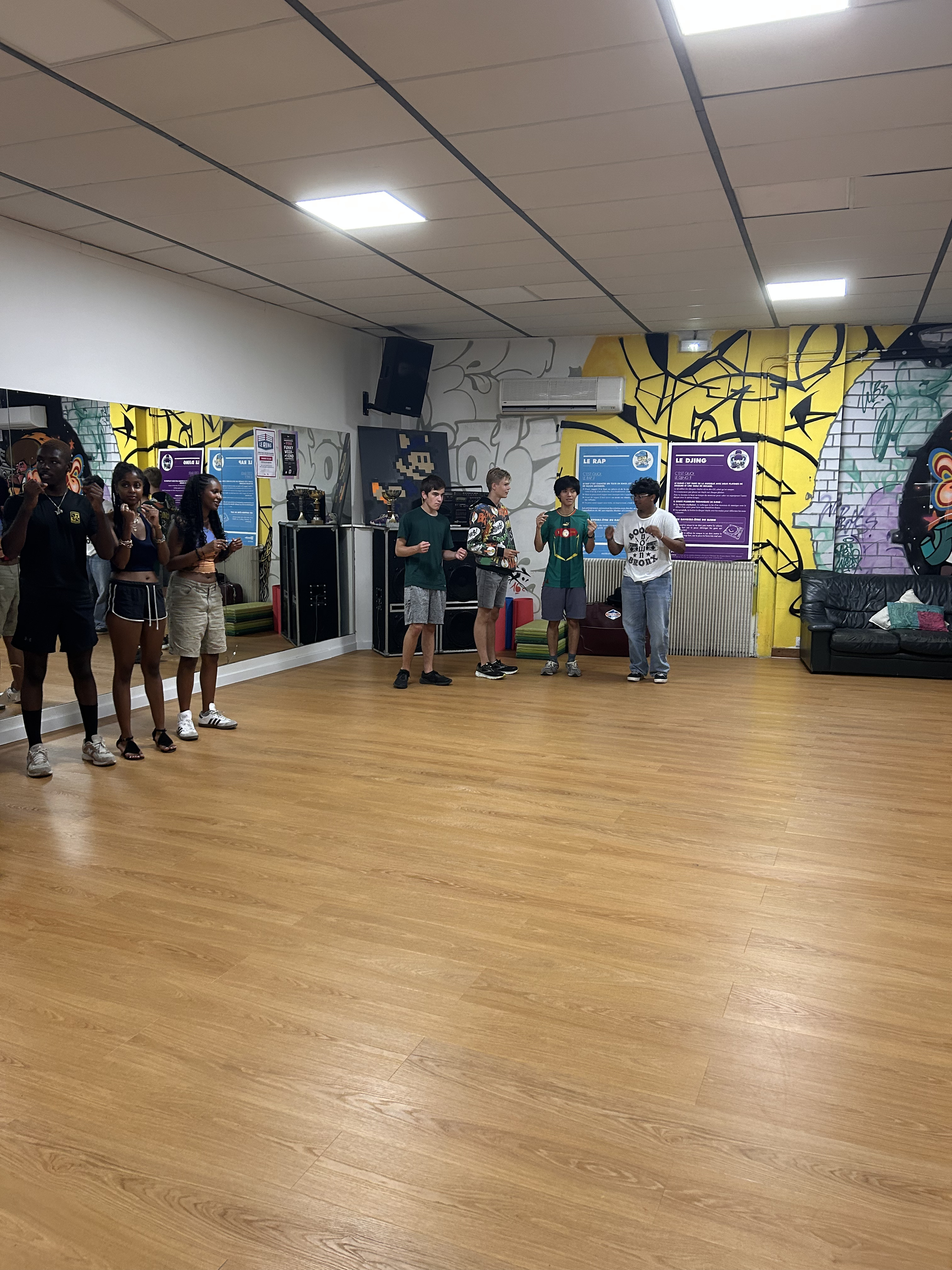 La danse à L'Danse! | CIEE