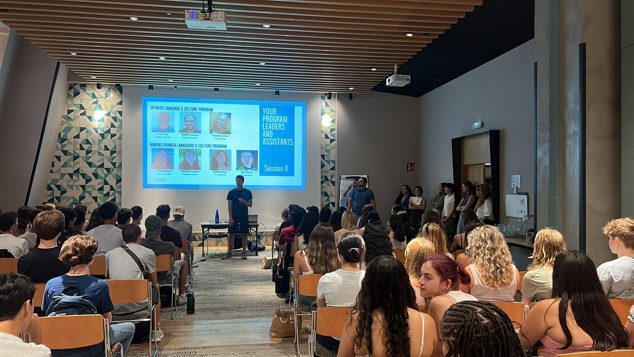 Welcome to the Students of the Summer Program | CIEE