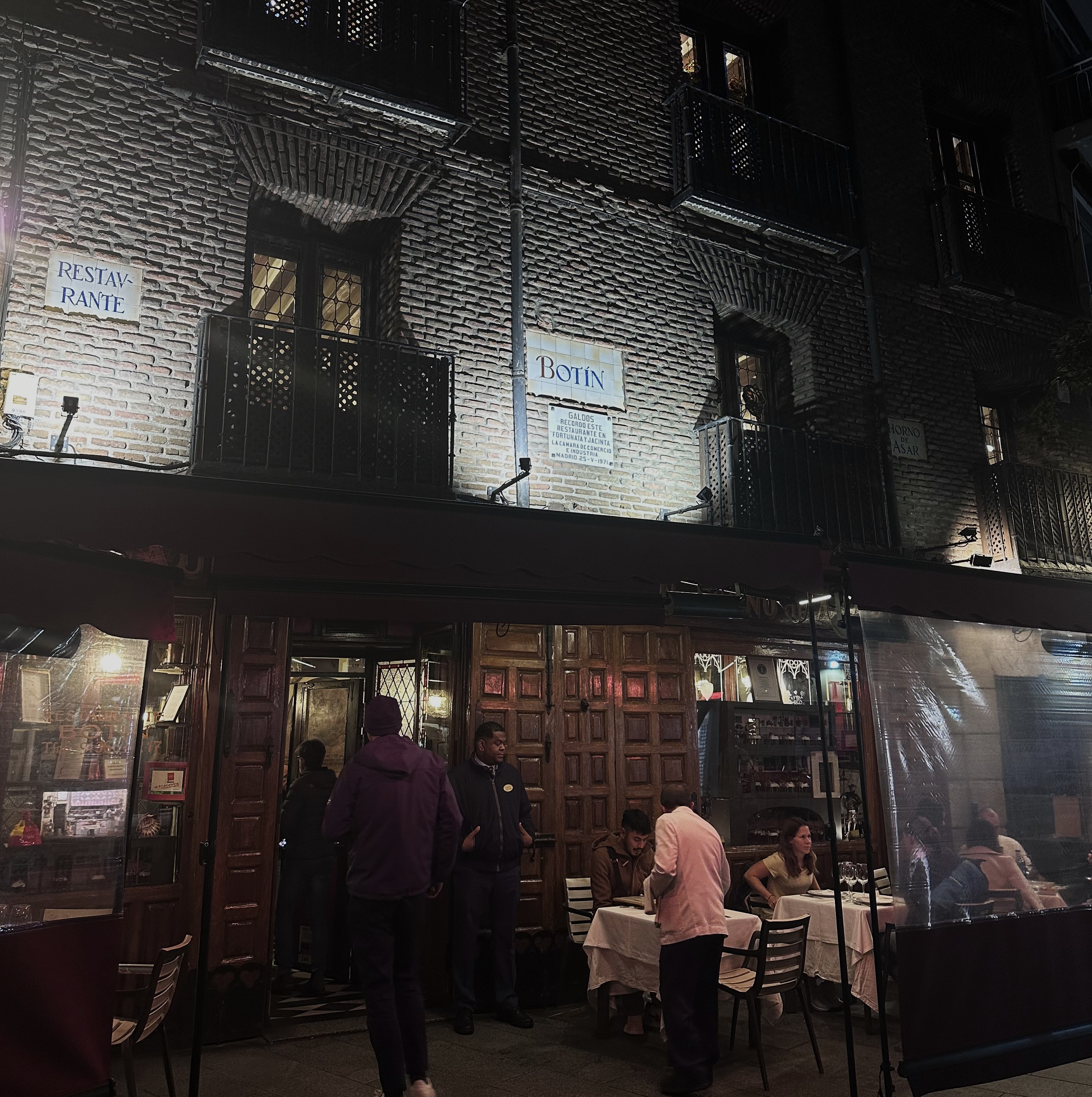 The Oldest Restaurant in the World