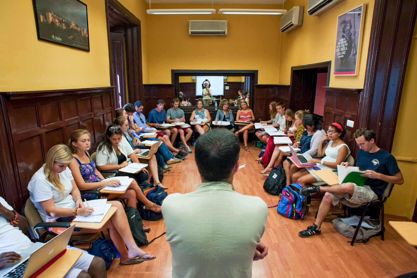 Custom Programs | CIEE