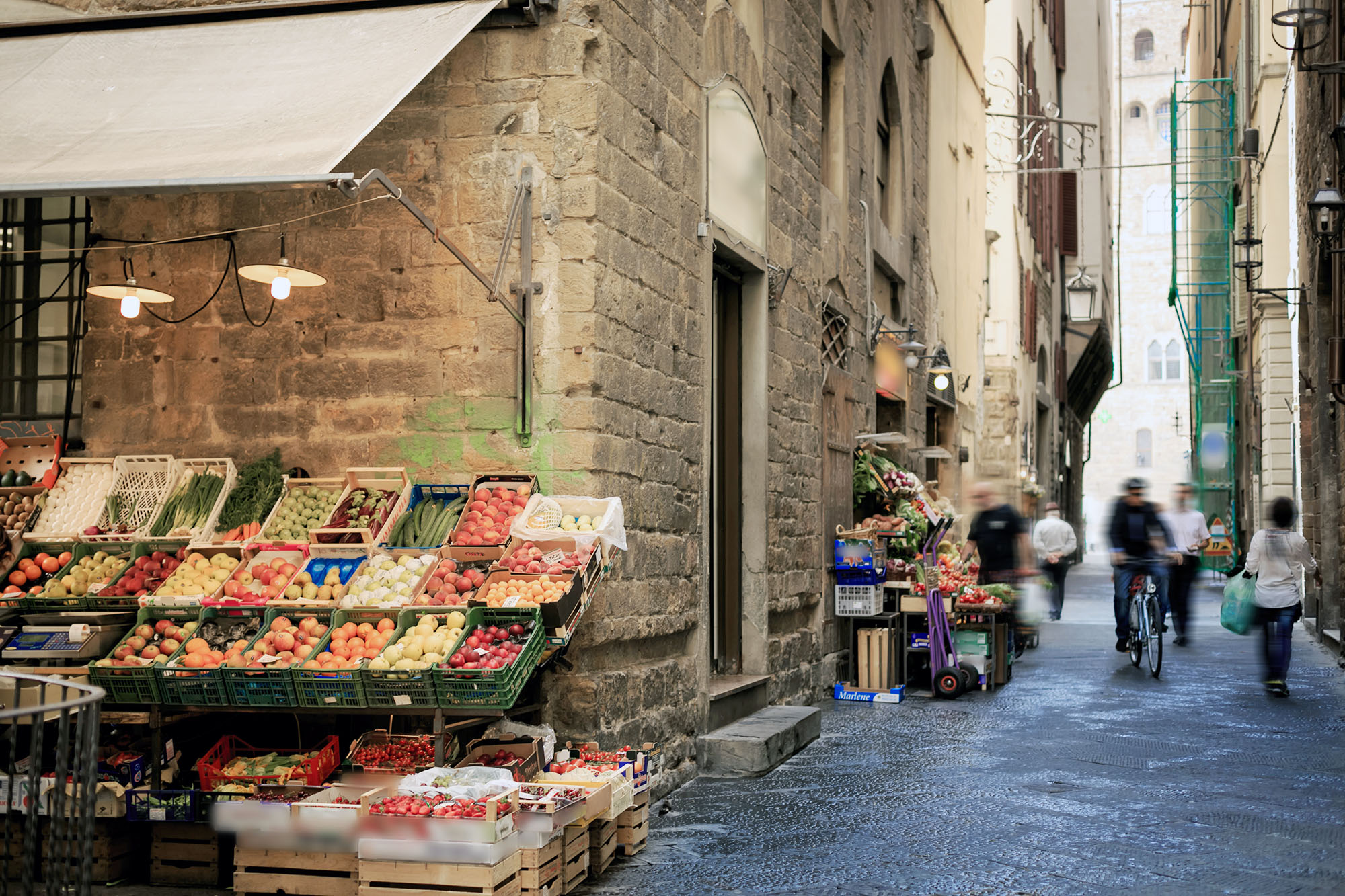 Semester Intern + Study Abroad | Florence | College Study Abroad | CIEE