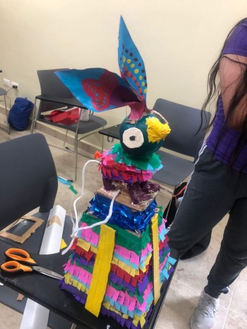 Build-A-Piñata Workshop | CIEE