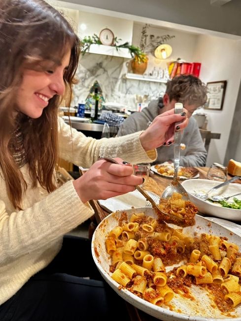 Making Friends While Studying Abroad Alone | CIEE