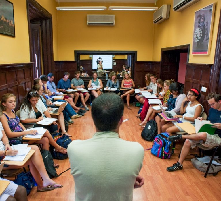 Custom Programs | CIEE