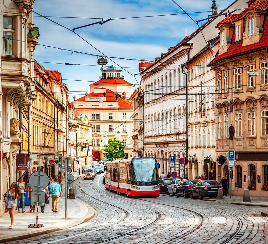 Semester Intern + Study Abroad | Prague | College Study Abroad | CIEE